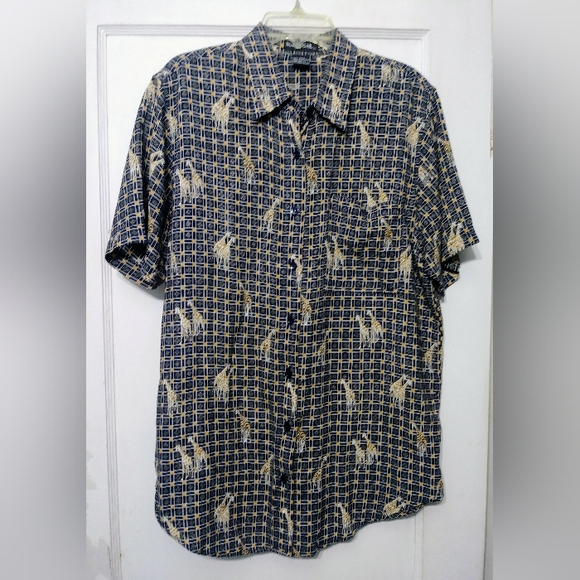 Susan Gail | Tops | Susan Gail Womens Giraffe Button Down Blouse Medium ...